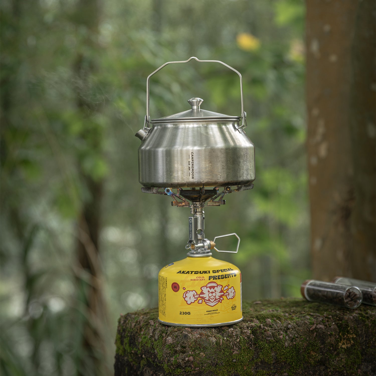 Campingmoon XD-2F Portable Gas Stove with Ignitor & Flow Regulator – Lightweight, Foldable ...